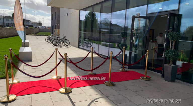 Kırmızı Tüylü Protokol Halısı | Bordo Yolluk | haliflex.com.tr